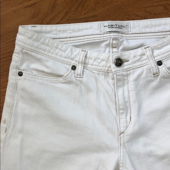 Habitual | Jeans | Habitual White Jean Sz 29 | Poshmark